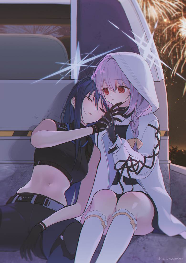 两面世界|插画师SZ的秤亚津子插画图片 | BoBoPic